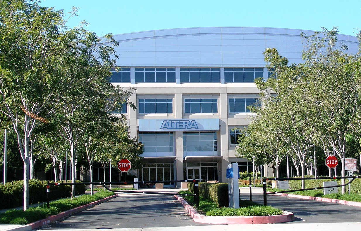 Top 10 Electronics Manufacturers in Russia in 2025